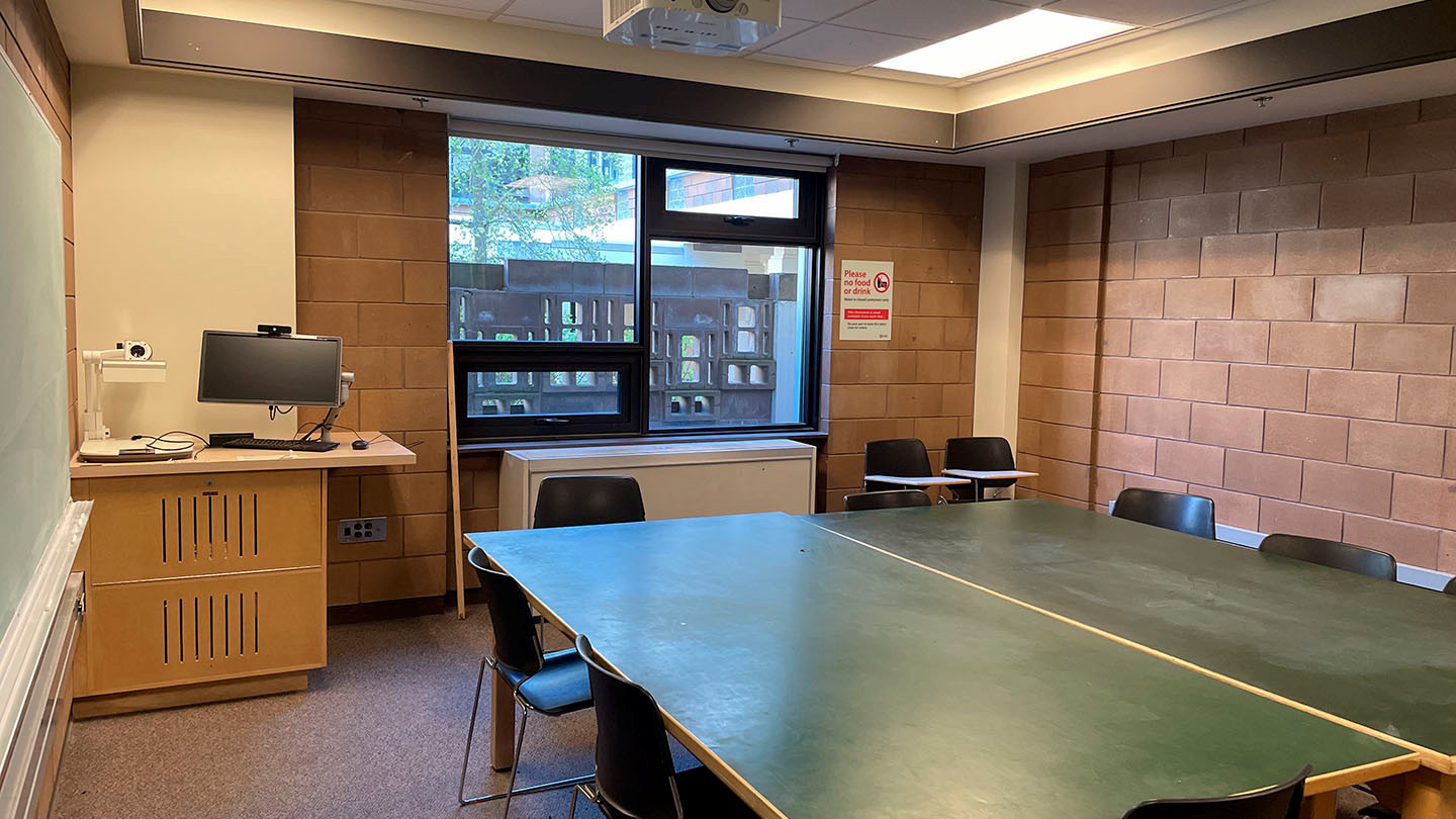 COR A132 – Classroom - Search - University of Victoria