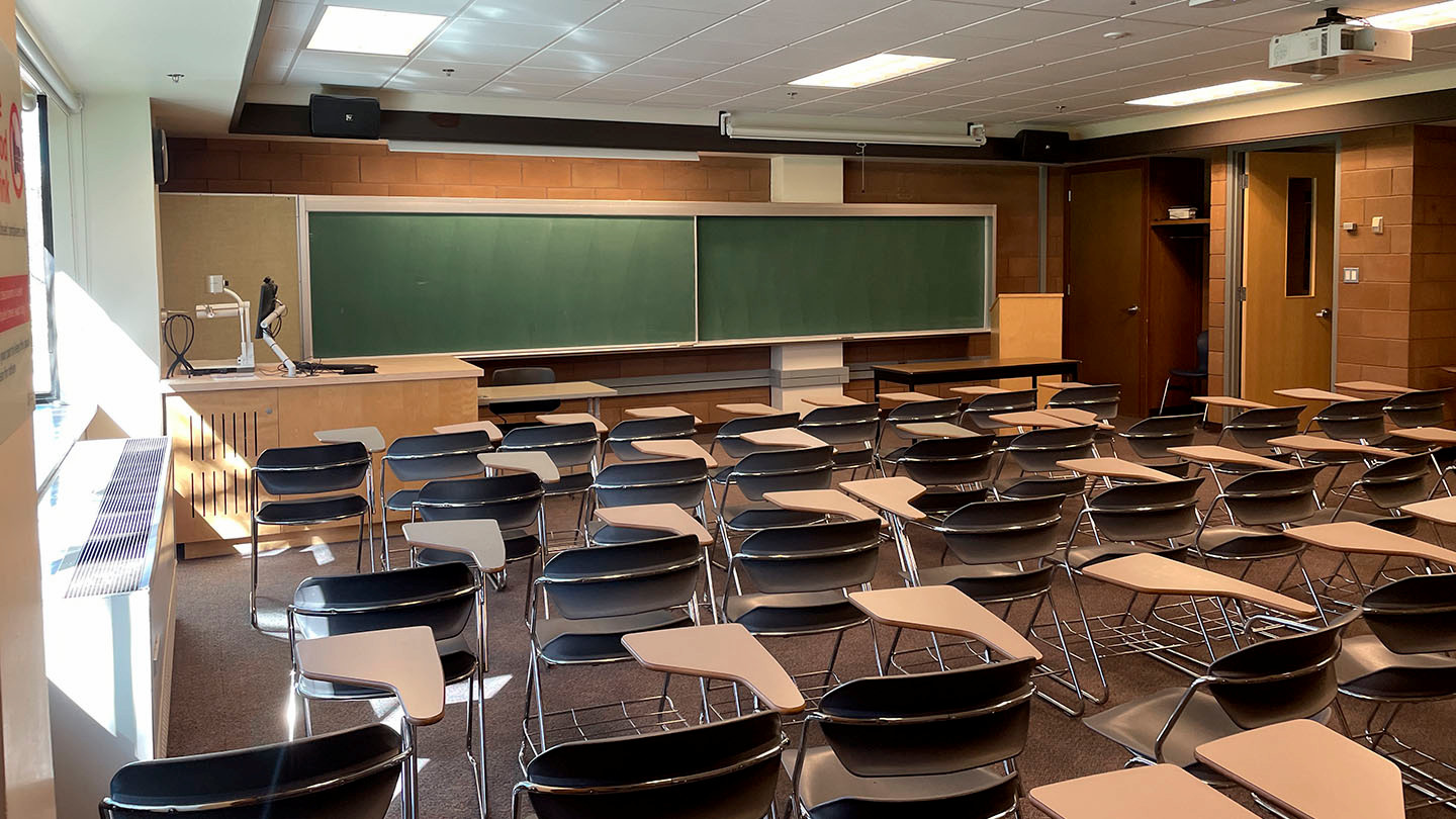 COR A229 – Classroom - Search - University of Victoria